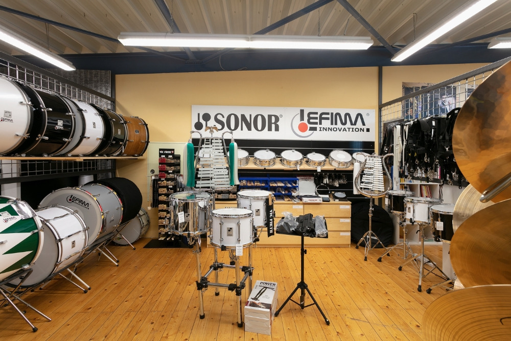 Unsere Abteilungen | music world Brilon